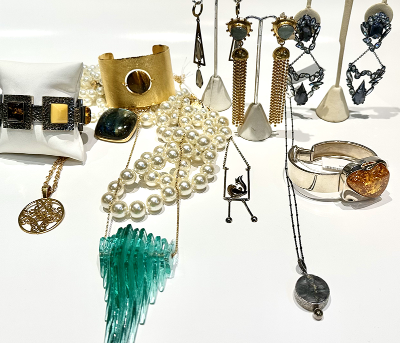 Museum Shop - Cincinnati Art Museum